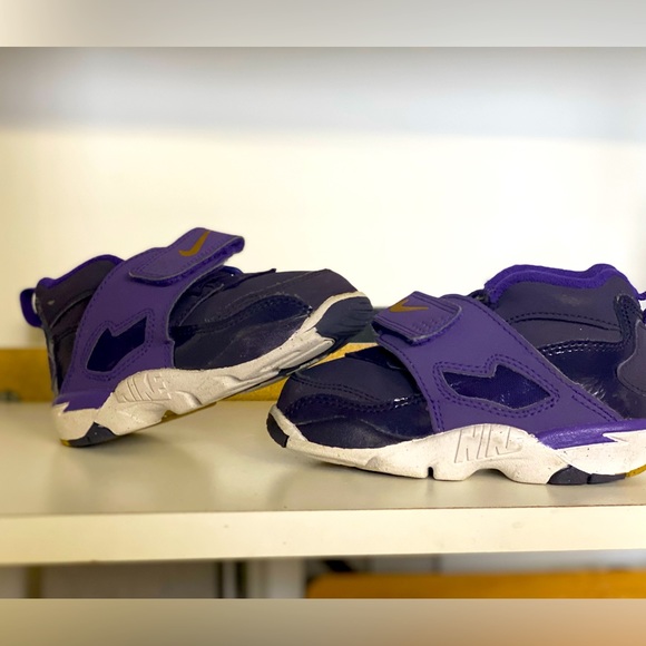Nike | Shoes | Purple Nike Diamond Turf 65c | Poshmark